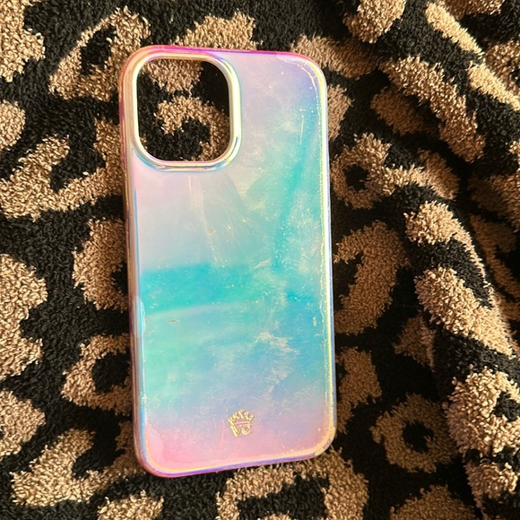 Velvet Caviar | Accessories | Velvet Caviar Iphone 2 Pro Max Case ...